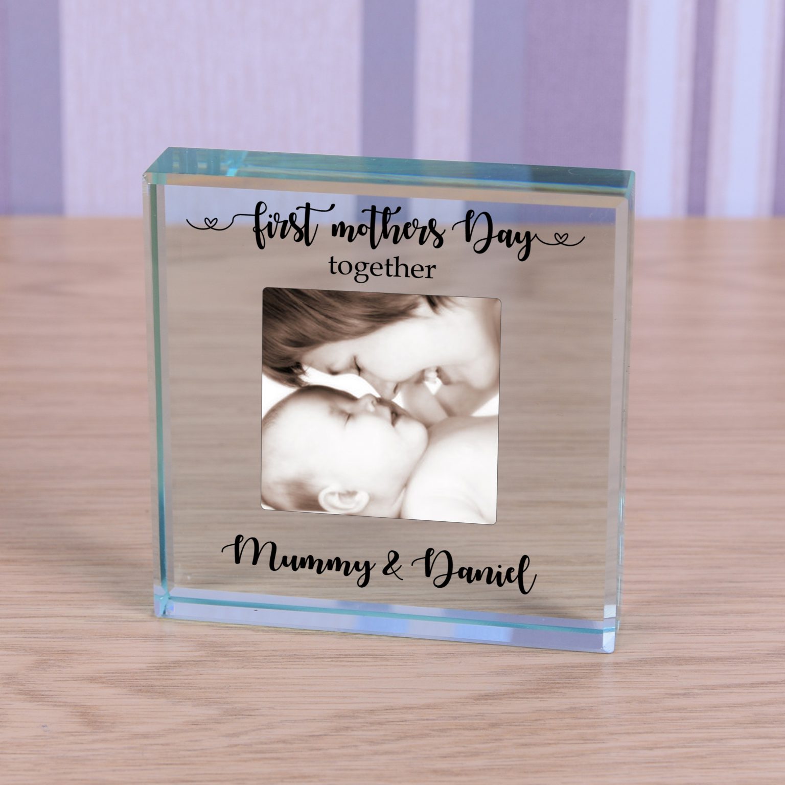 3D Photo Crystal Gifts & Tokens | Personalised Glass & Photo Gifts